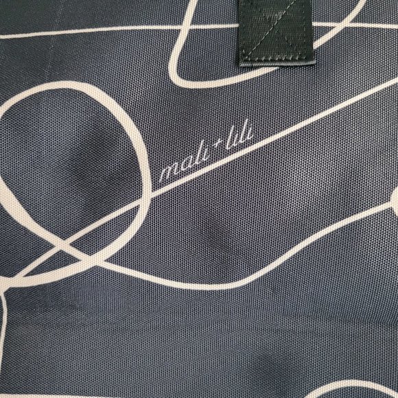 Mali + Lili | Bags | Mali Lili Weekender Bag Black Abstract | Poshmark